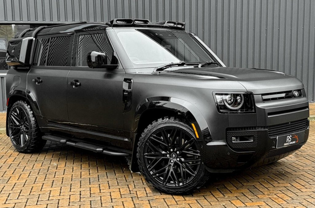 LAND ROVER DEFENDER